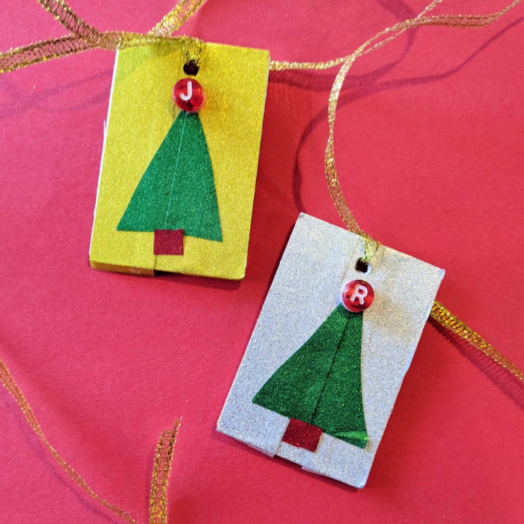 Washi Christmas Tree Gift Tag Craft - Mama Likes This