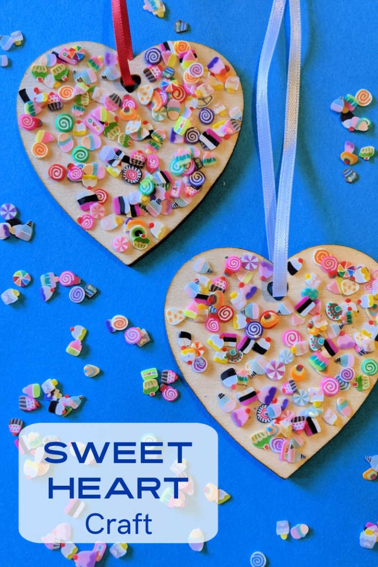 Easy Valentine Sweet Heart Craft: Wood Hearts with Polymer Sweets ...