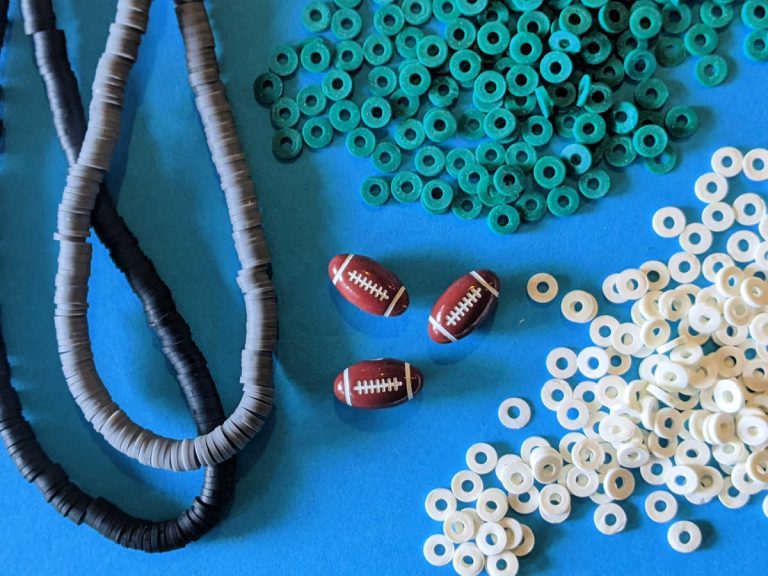 DIY Football Team Colors Bracelet Craft - Mama Likes This