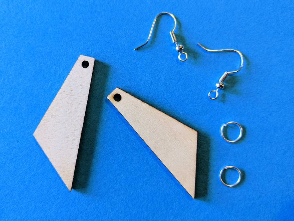 DIY Valentine Wood Earrings Craft - Mama Likes This