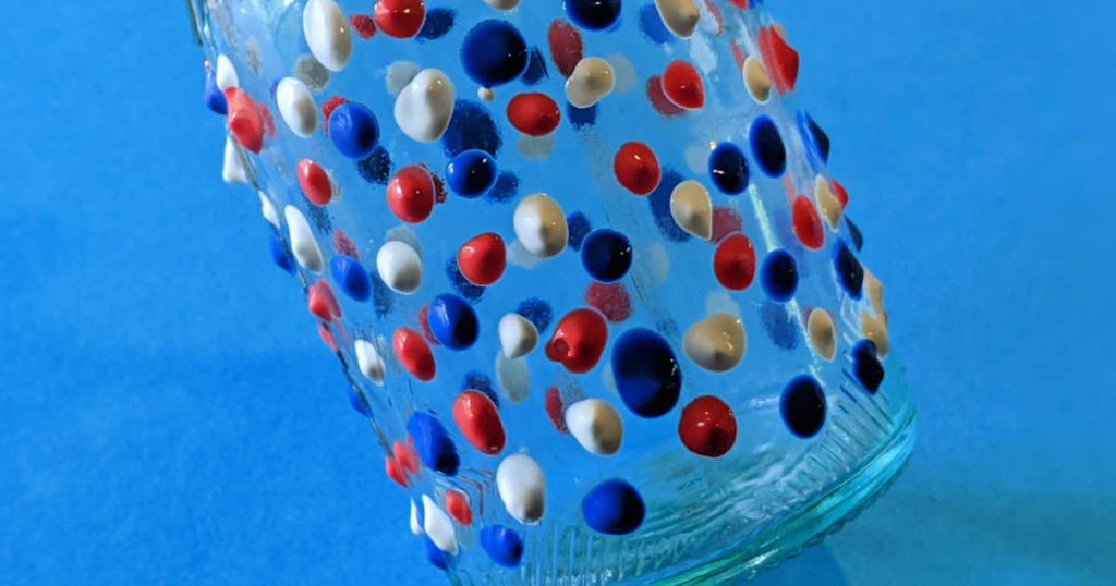 Easy Upcycled Patriotic Bottle Craft - Mama Likes This