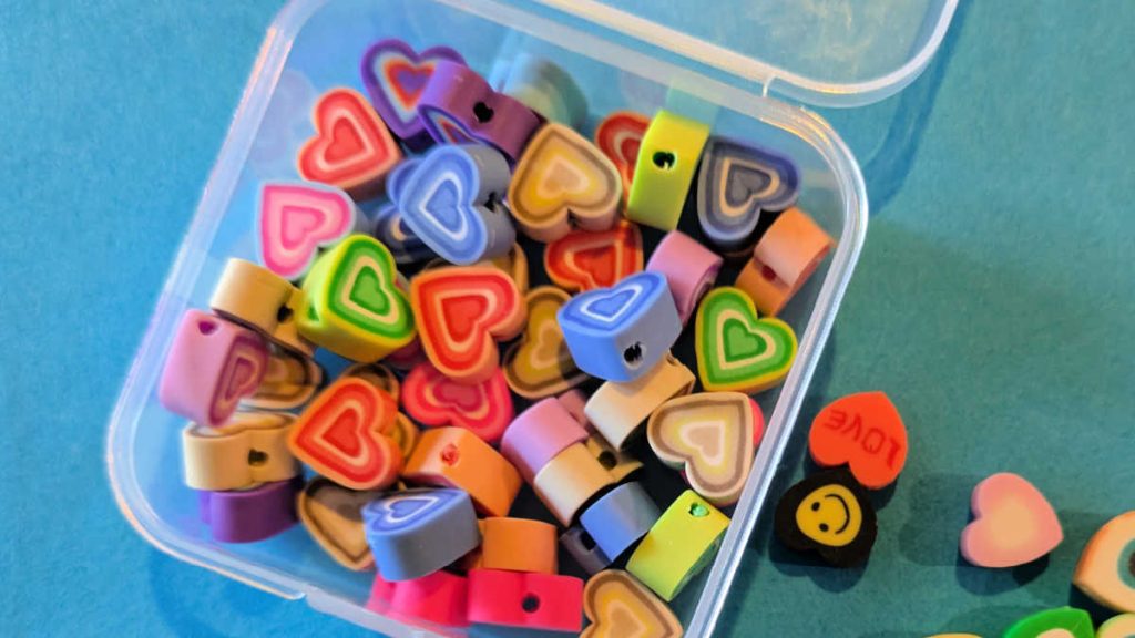 Love is in the Hair: DIY Valentine Hair Clips Craft - Mama Likes This