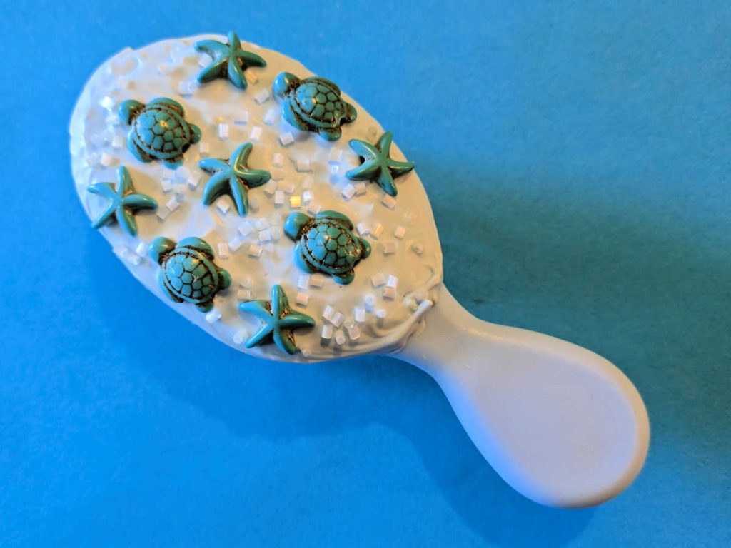 Turtle-y Awesome Sea Turtle Hair Brush Craft: A Cream Glue DIY - Mama ...