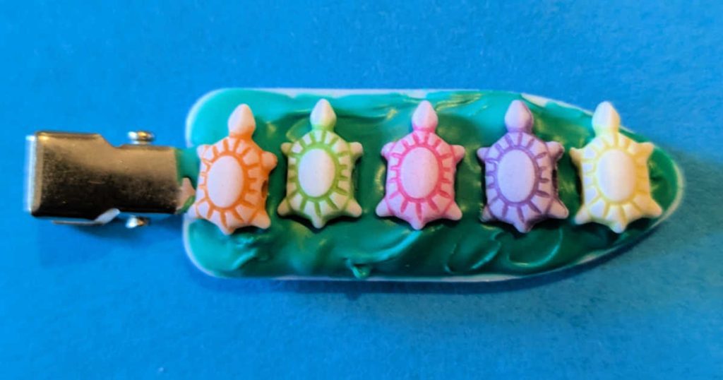 DIY Sea Turtle Hair Clips Cream Glue Craft - Mama Likes This
